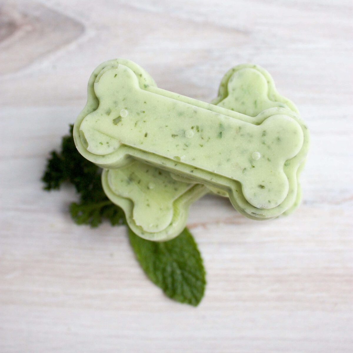 Minty Fresh Breath Dog Treats - The Produce Moms