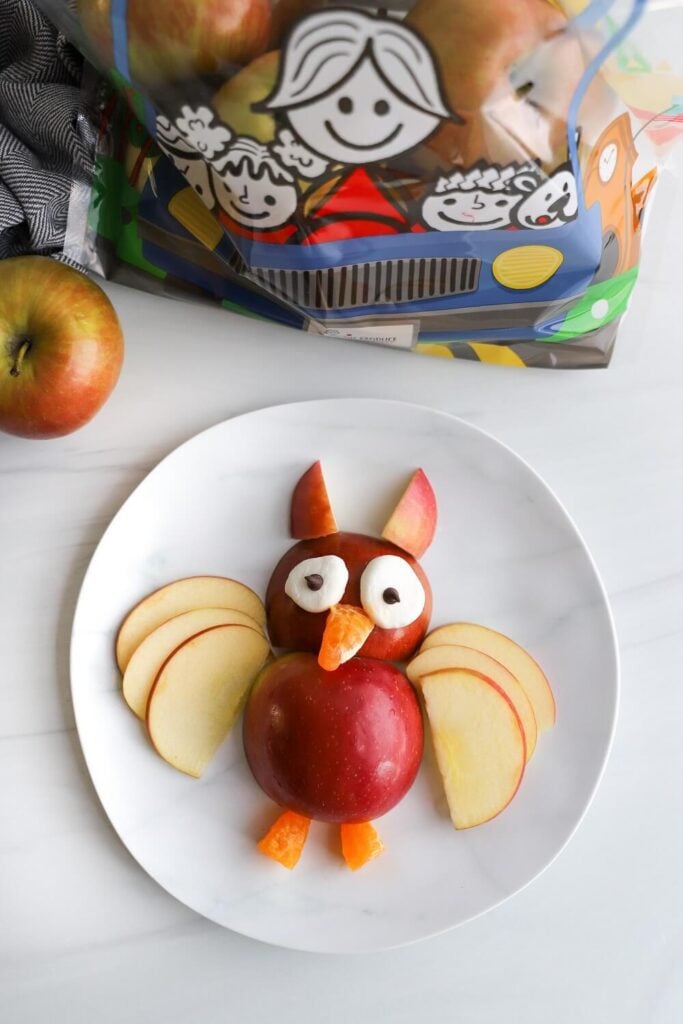 How to Make Apple Animals - The Produce Moms