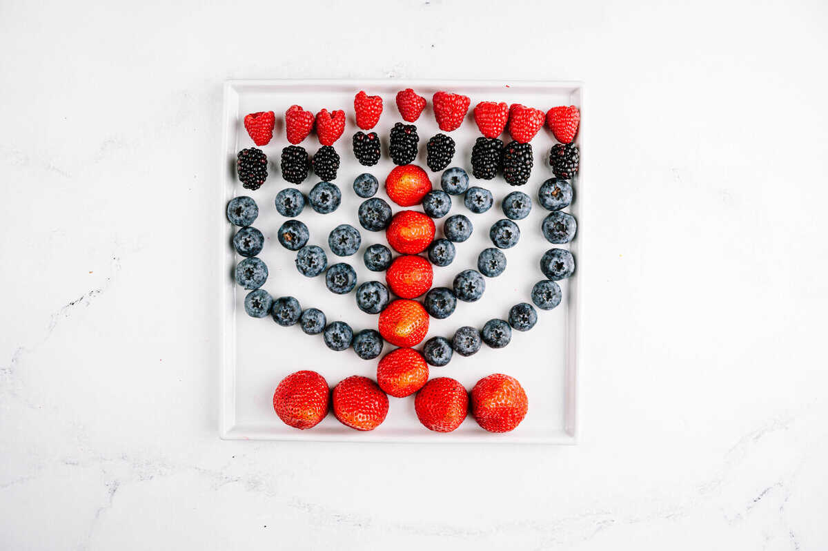 Food Art: Edible Menorah - The Produce Moms