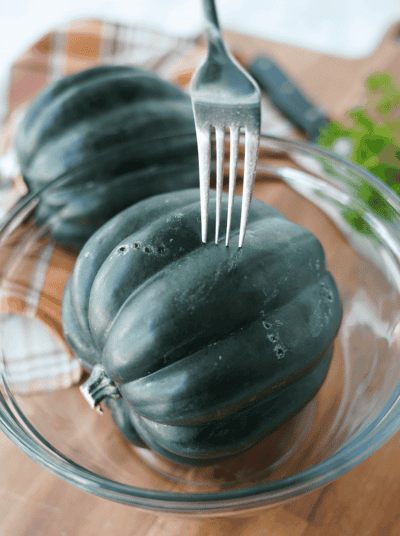 How to Cut Acorn Squash - The Produce Moms