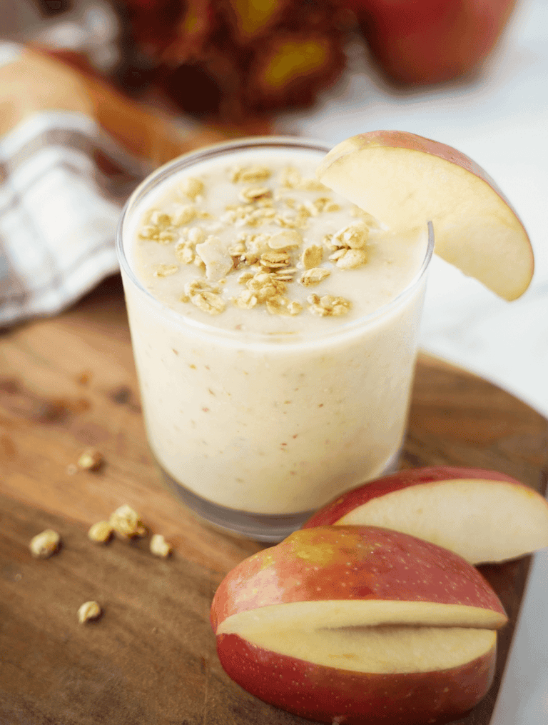 Sip on Fall With the Perfect Caramel Apple Smoothie - The Produce Moms