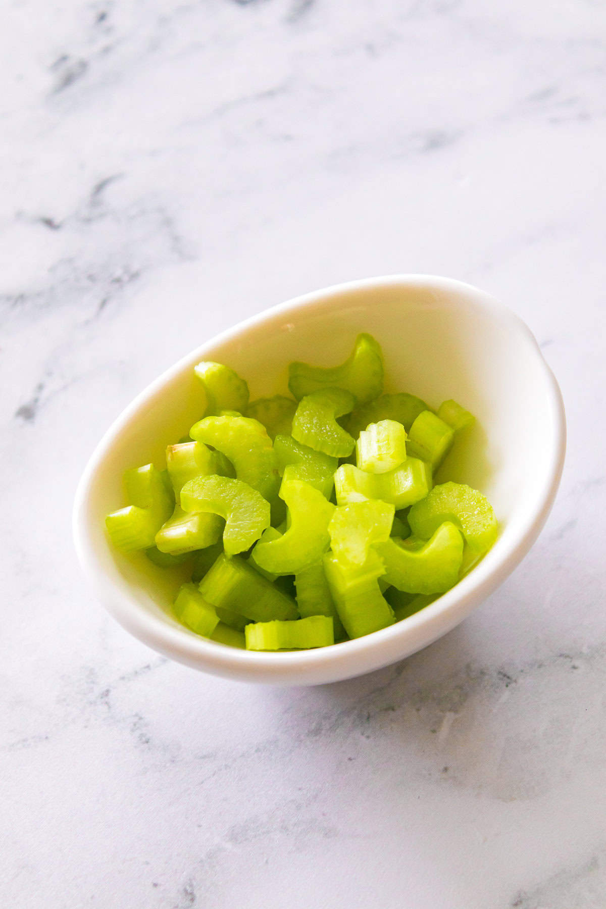How To Cut Celery: 7 Different Ways - The Produce Moms