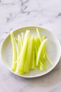 How To Cut Celery: 7 Different Ways - The Produce Moms