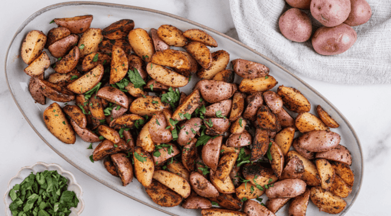 Easy Skillet Breakfast Potatoes — Crispy, Quick, and Tender in Under 20 ...