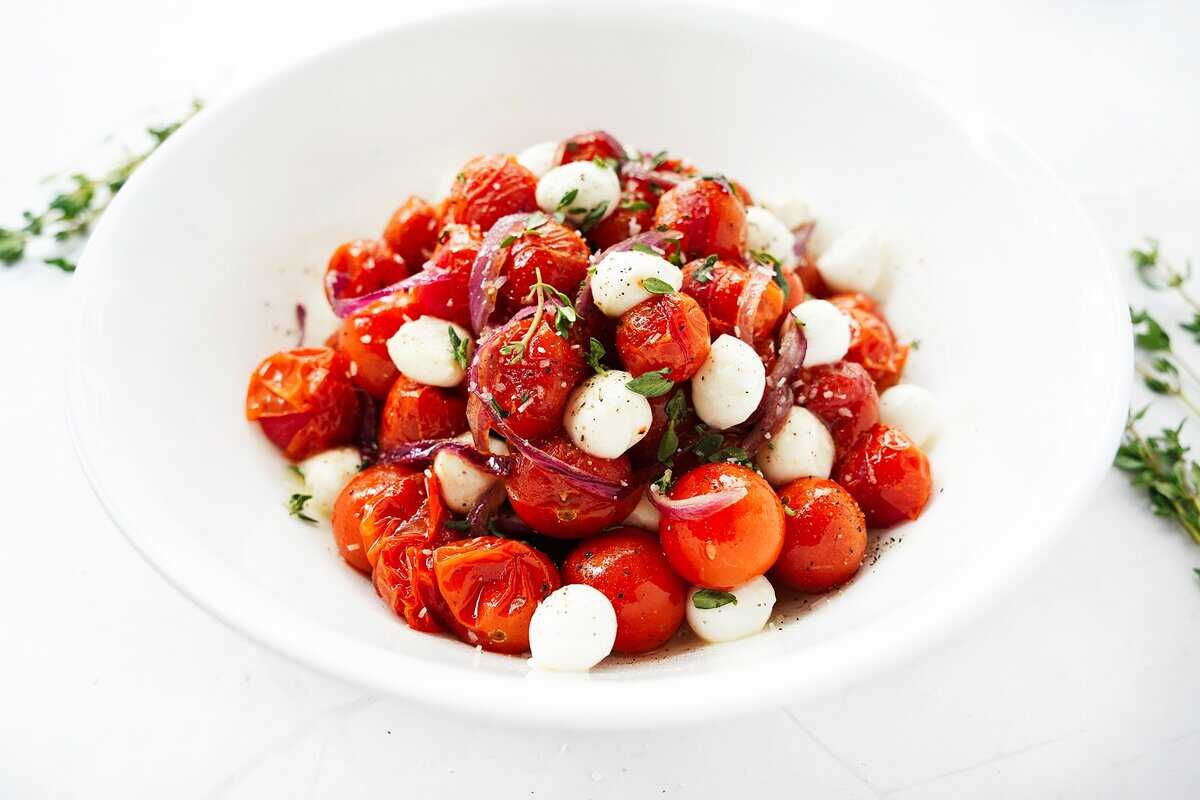 Hot Honey Roasted Tomatoes - The Produce Moms